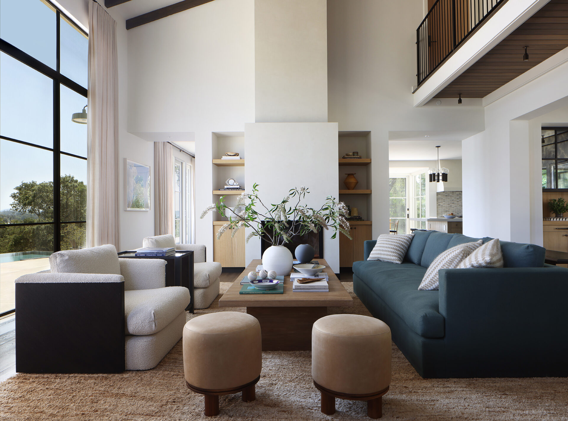 Hand in Hand | California Home+Design