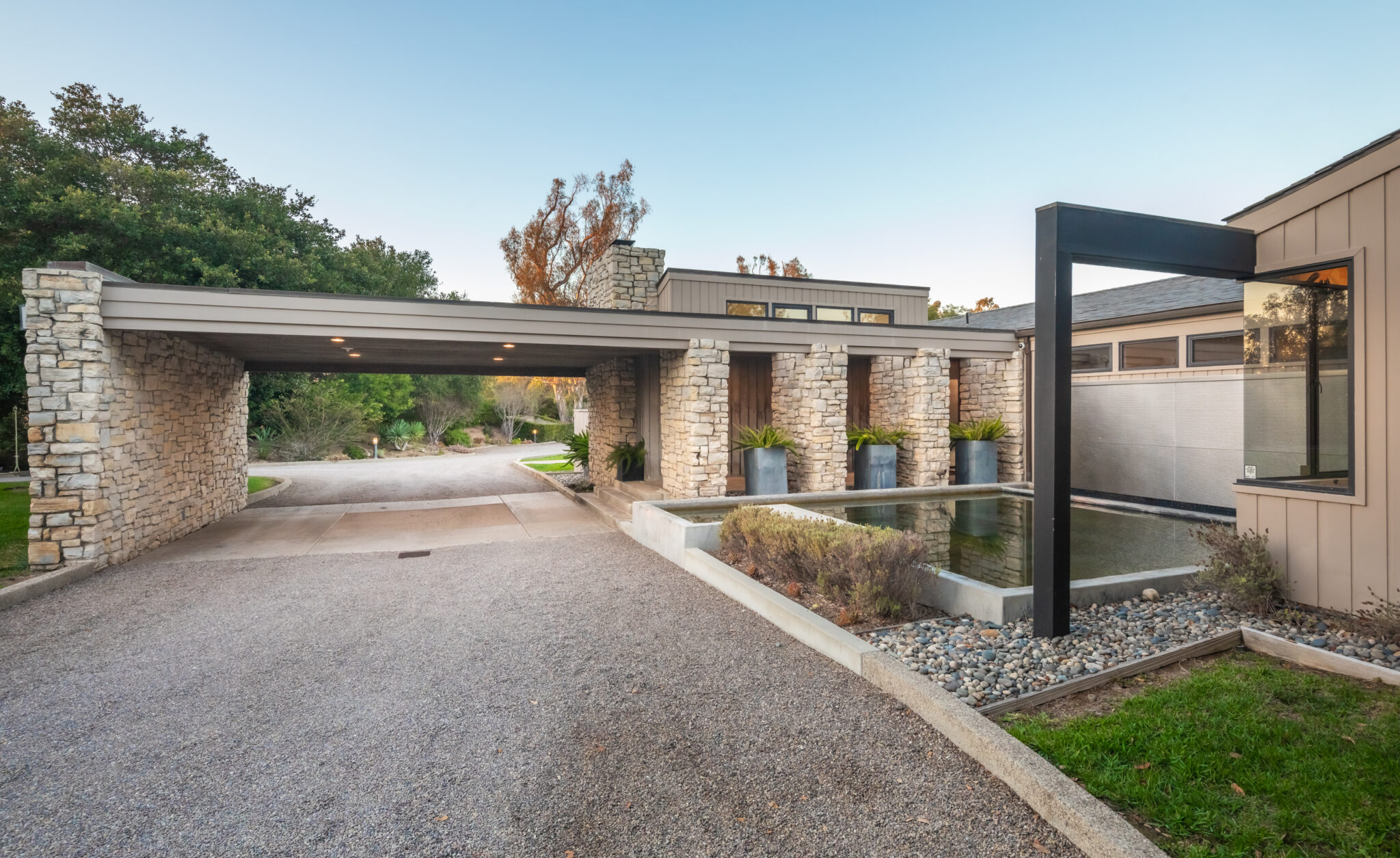 A Classic 1952 Neutra In Rancho Santa Fe, $6.5M | California Home+Design