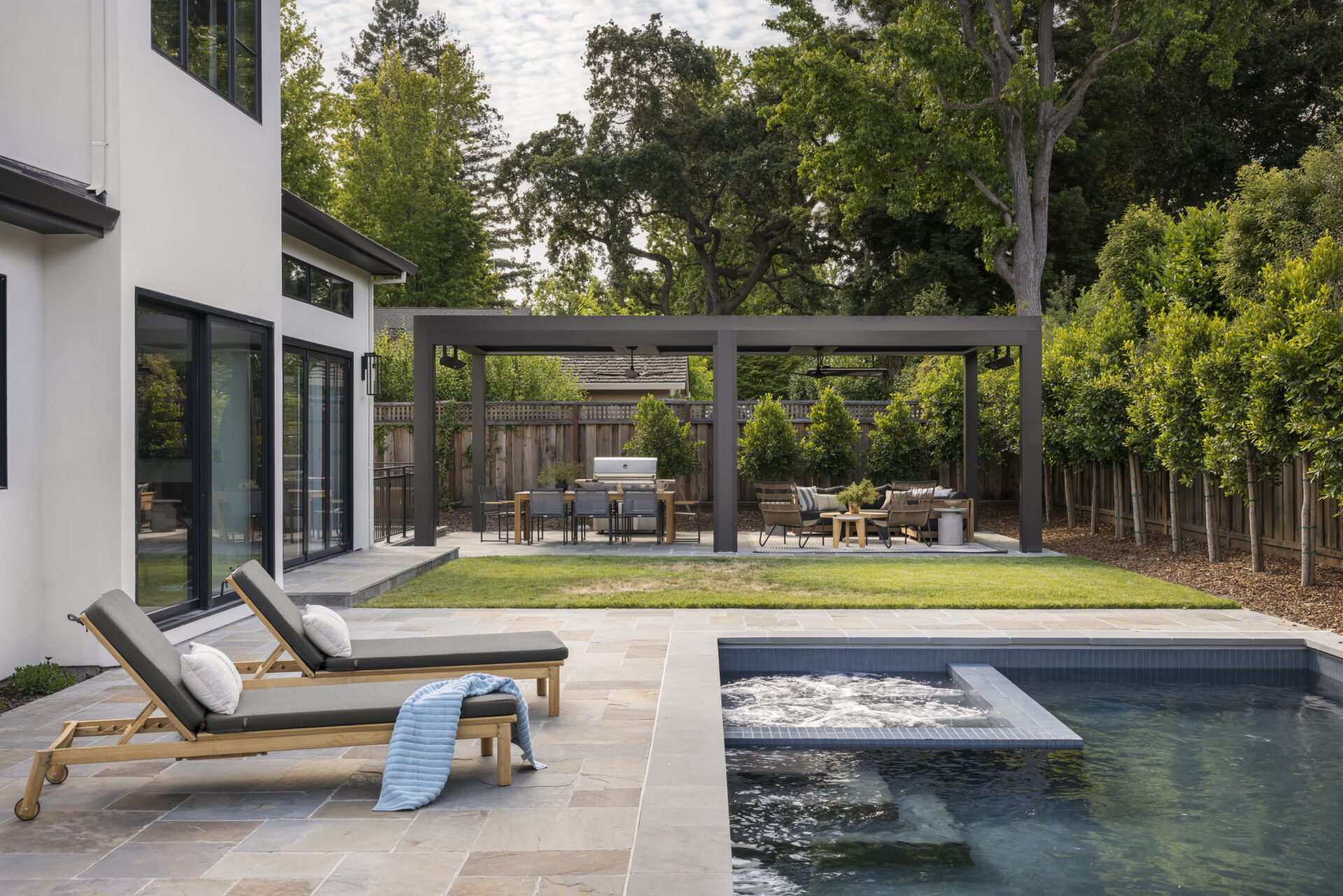 Laid-Back Living | California Home+Design