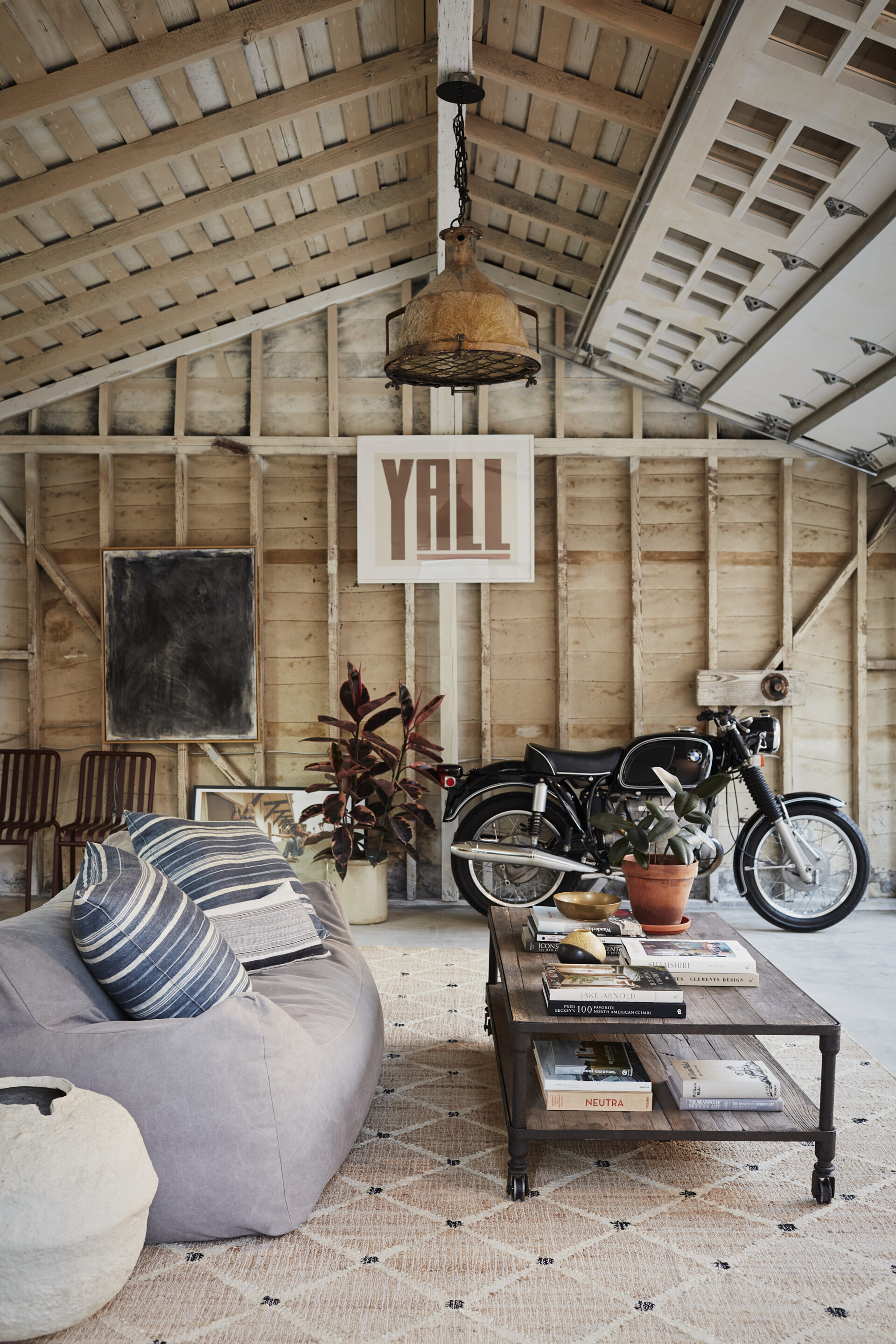 A Non-Traditional Approach | California Home+Design