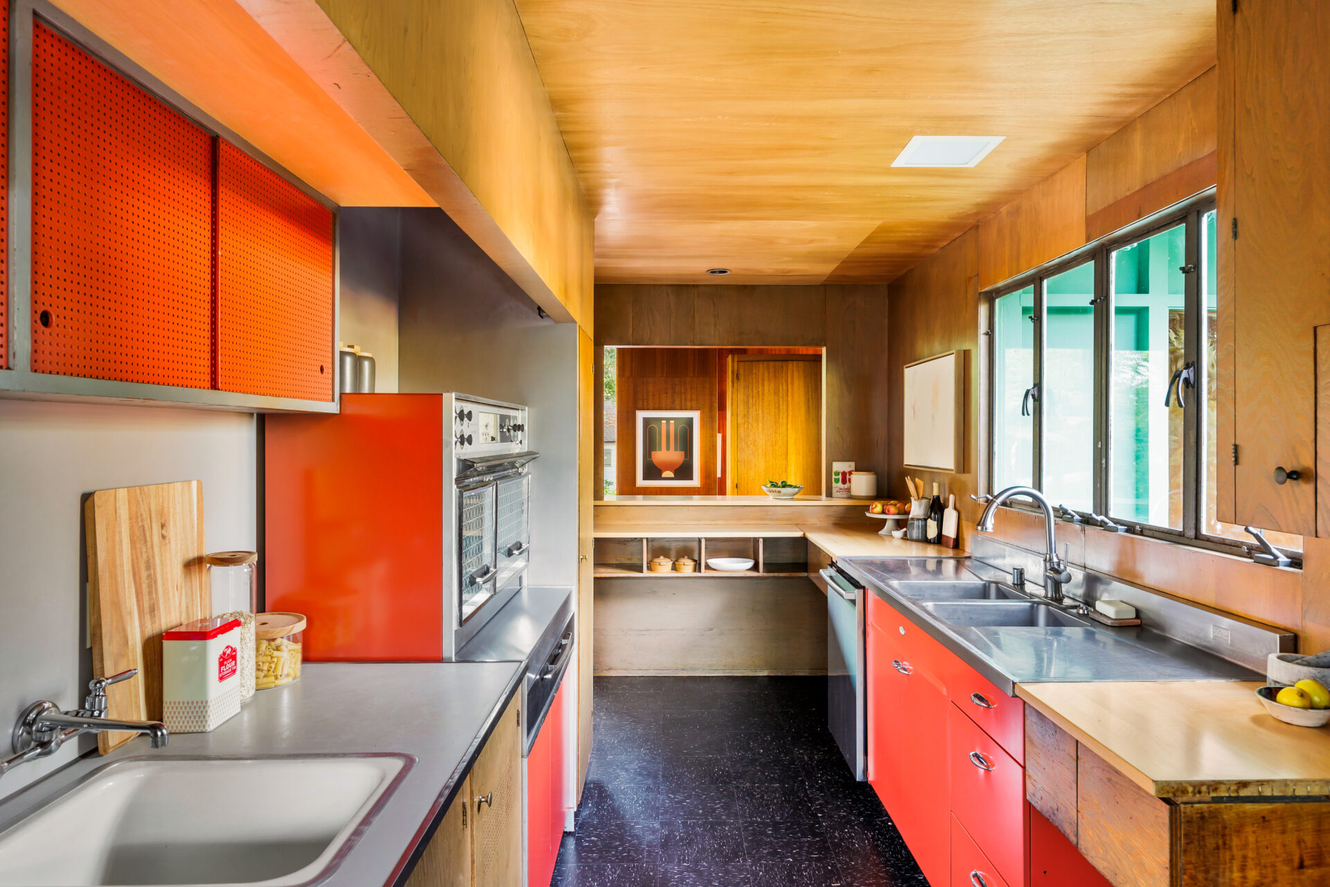 A Remarkable Survivor: Pasadena’s 1947 Plywood House, $1.64M ...