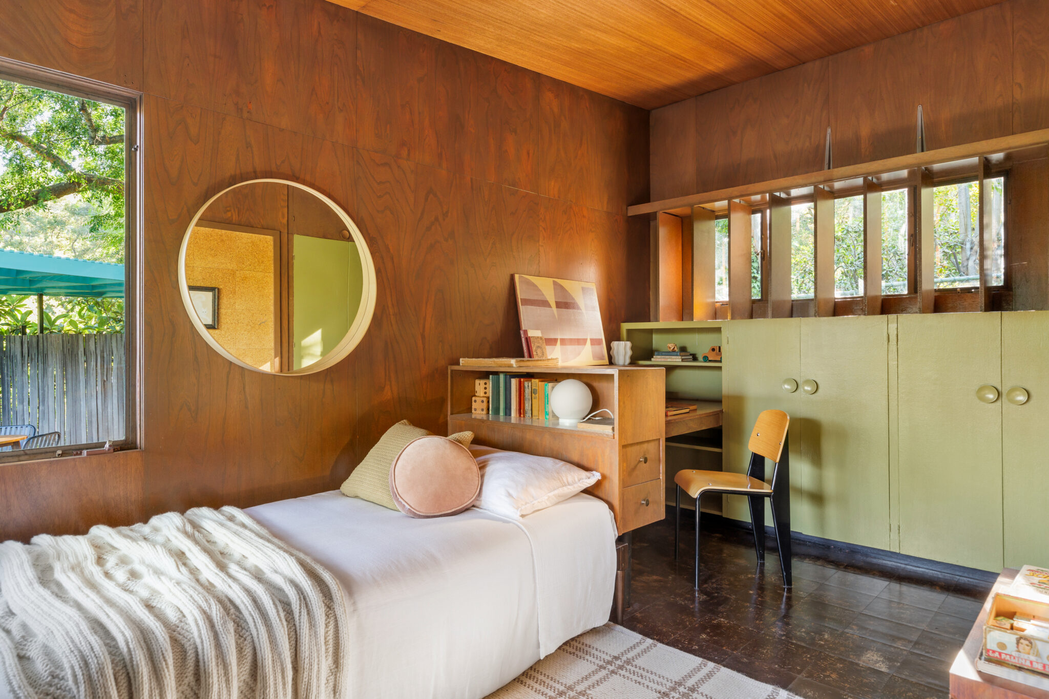 A Remarkable Survivor: Pasadena’s 1947 Plywood House, $1.64M ...