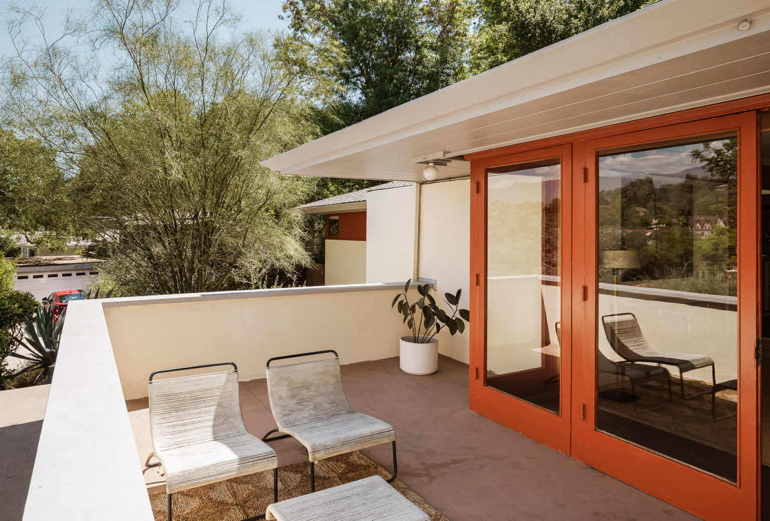 The Laing House by Harwell Hamilton Harris, $1.68M | California Home+Design