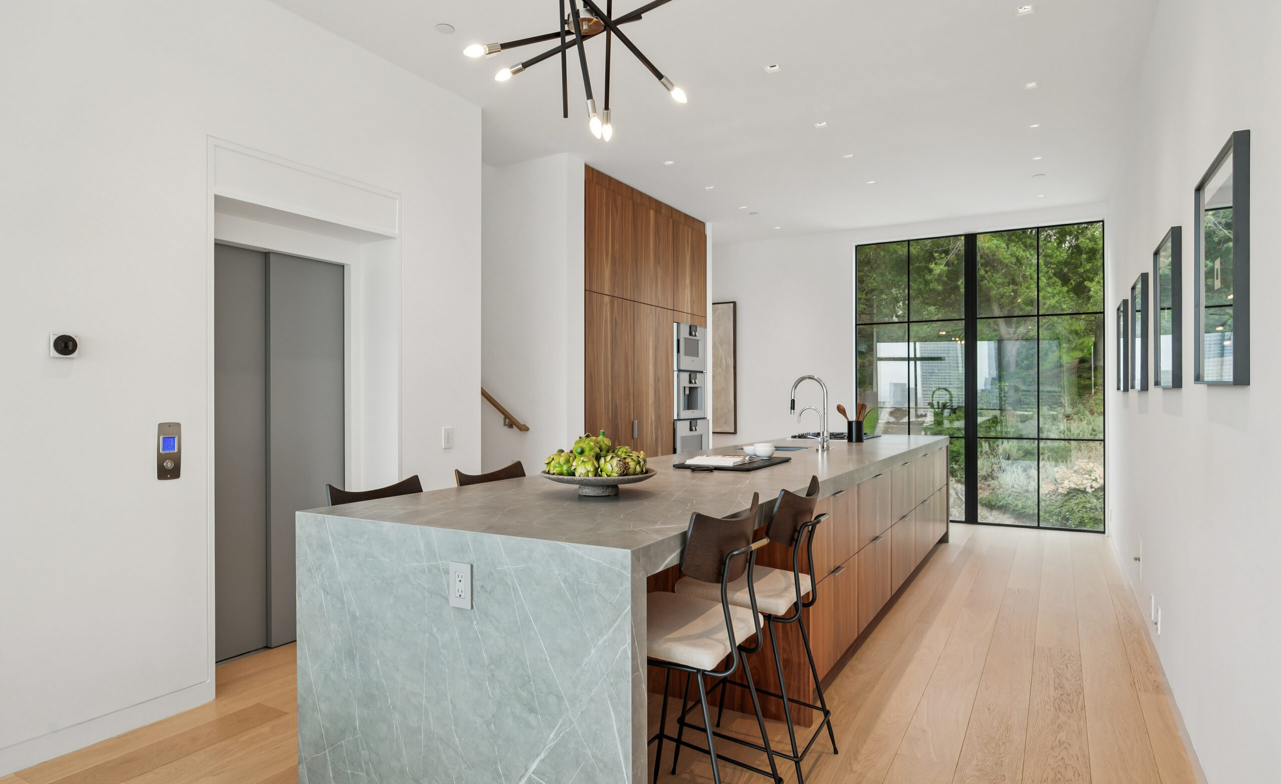 Postcard Views From Telegraph Hill, $8.5M | California Home+Design